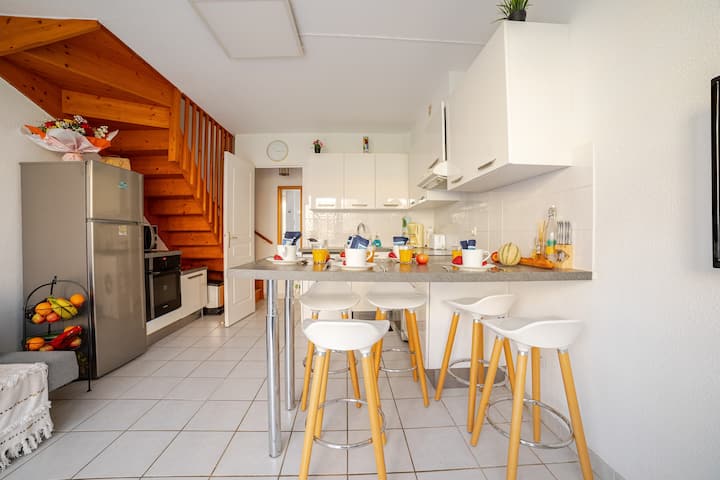 Mazet Climatisé  Jardinet ,Plages, Wifi , Parking - La Londe-les-Maures