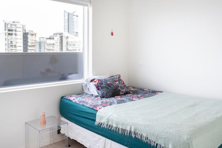 Private Room In Downtown - Reykjavik