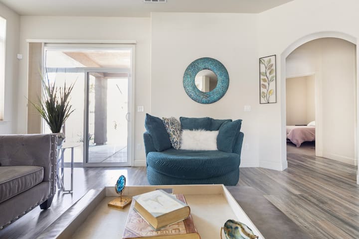 A Comfy & Cozy Place! - Manteca, CA