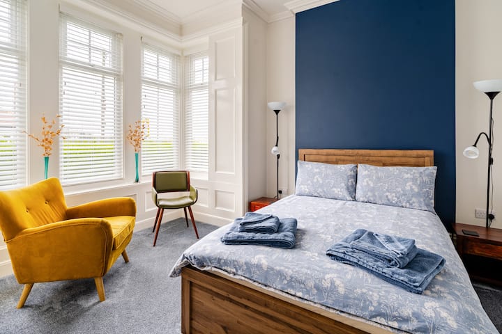 Cosy Room In Unique Property - Sunderland