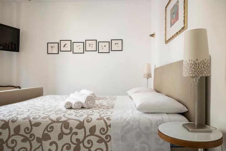 Gli Archi 4 Posti Wifi, Roma - Rom