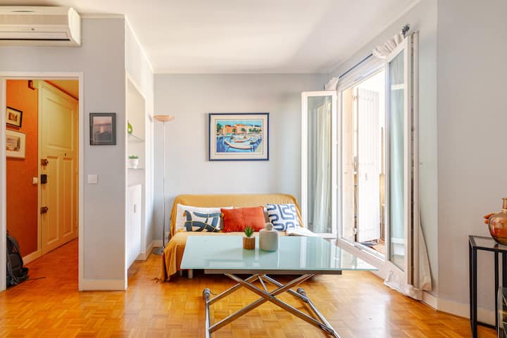Agréable Appartement Central Avec Balcon - 니스