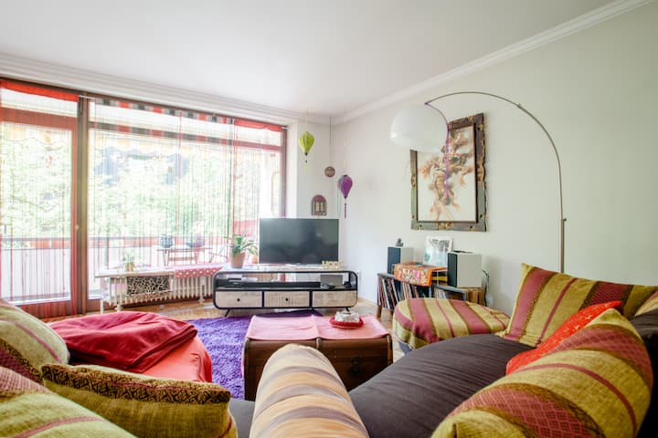 Big Room With Extra Entrance - Hamburg
