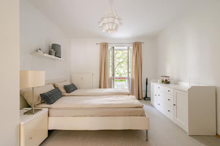 Zentrale Wohnung An Der Isar - Munique