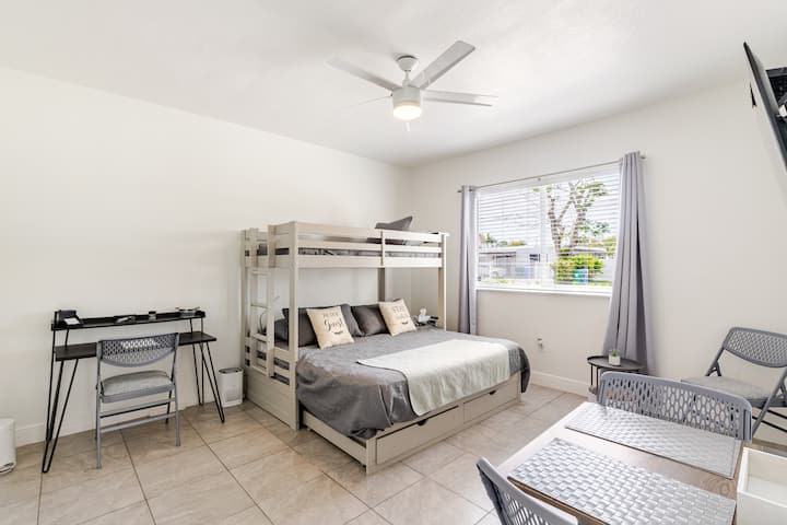 Modern Miami Oasis: Centrally-located Apartment! - South Miami, FL