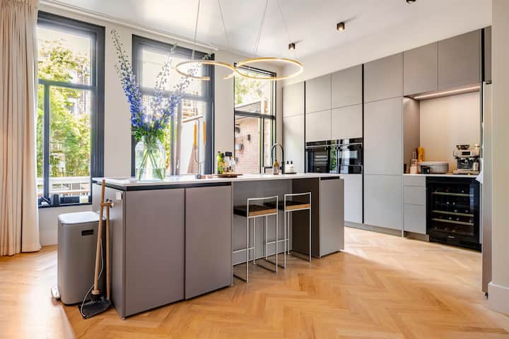 Luxurious Family Home In Centre With Garden - Amsterdam