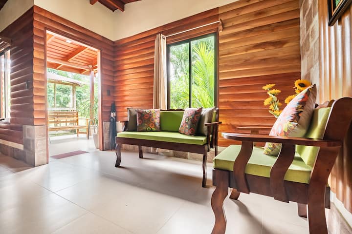 Rancho Colibrí. - La Fortuna