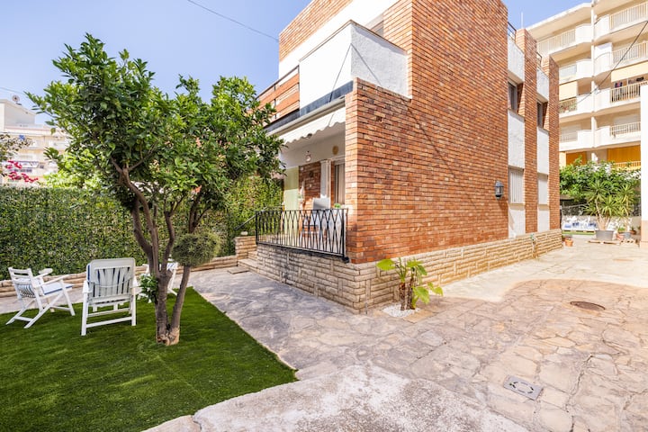 Casa Rosa Mar La Pineda - La Pineda