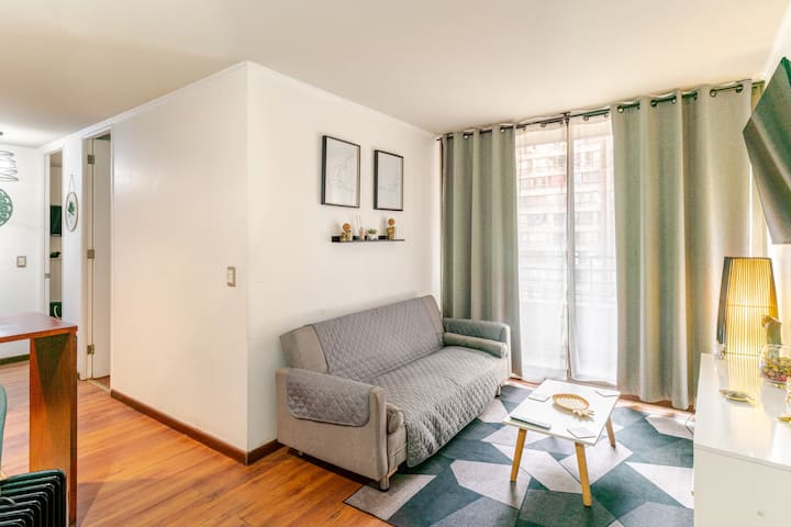 Céntrico , Luminoso Y Completamente Equipado - Santiago, Chile