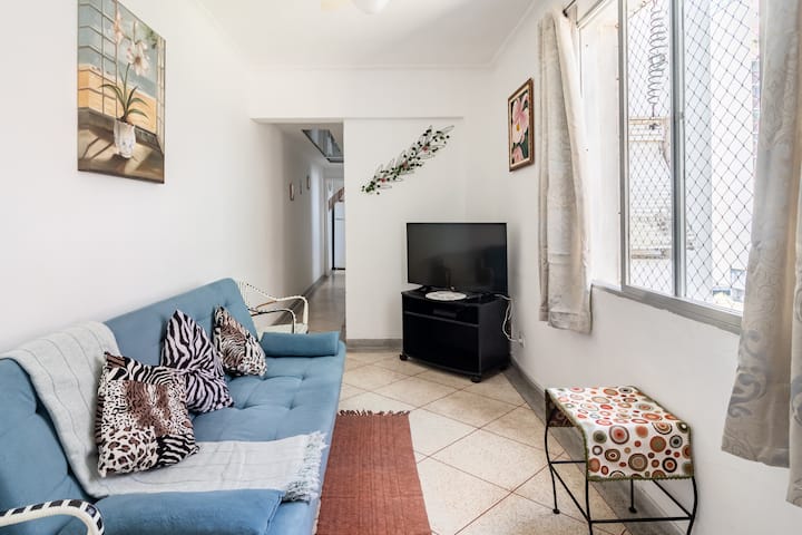 Apartamento Na Quadra Da Praia Com Vaga Na Garagem - 산투스