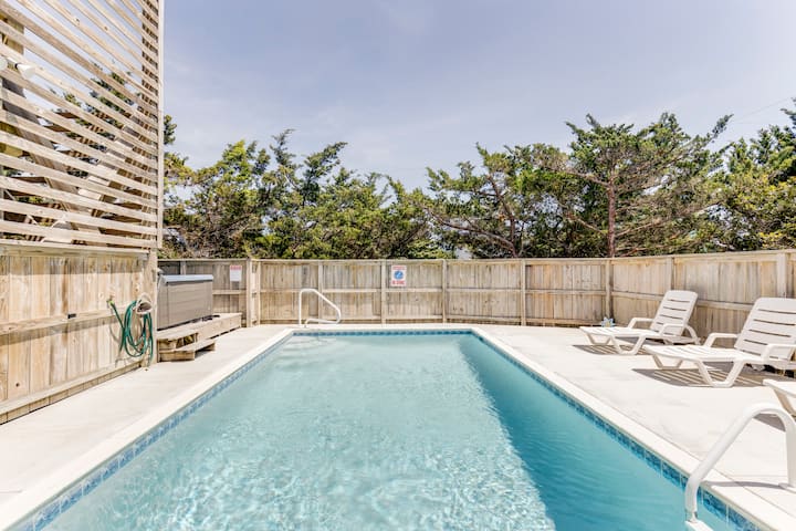 Ocean Views, Ht, Game Rm, Pvt Pool, Dog Friendly - Outer Banks, NC
