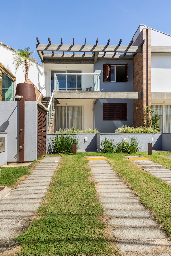 190m Do Mar| 3 Suítes| Morrinhos | La Luna 01 - Garopaba