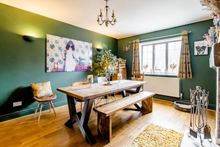 Country Living At School House In Comberbach - Northwich
