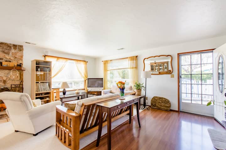 Private Bedroom And Bath In A House. - Sonoma, CA