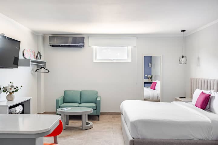 Bushiri Long Life Std12 W/king Bed Sleeps 2 - Aruba