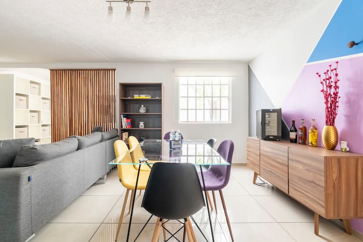 Experience Roma Norte In Eclectic Balconied Apt - Mexico City