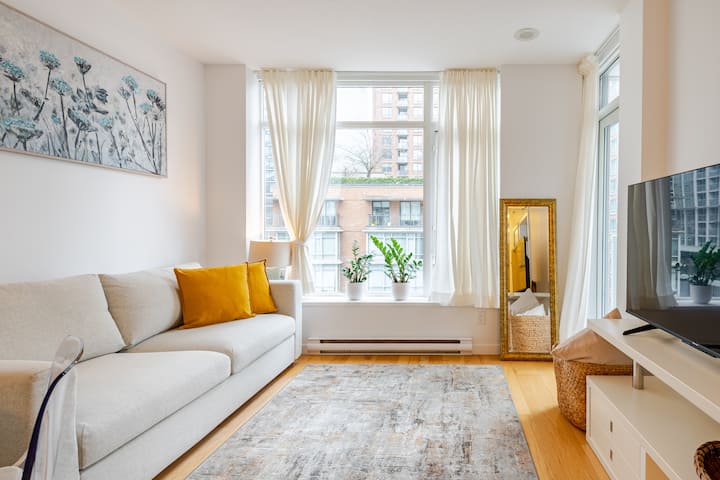 Adorable Stay In Yale Town Vancouver Bc W/parking! - Vancouver