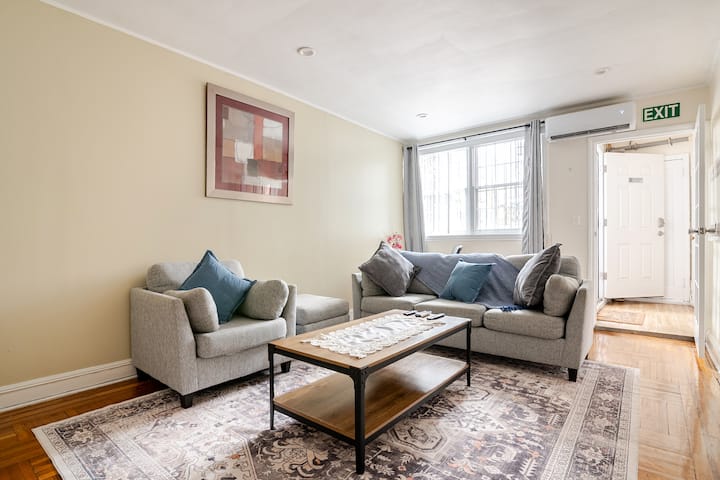 Cozy Two-bedroom Apartment - Brooklyn, NY