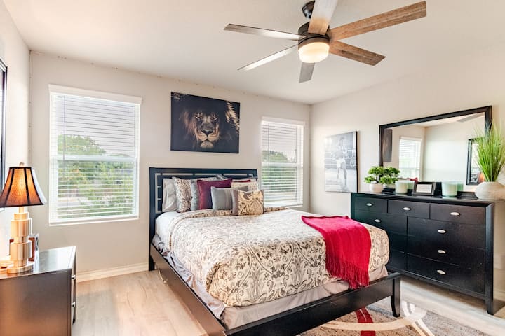 Little Oasis On Eddie Way - San Antonio, TX