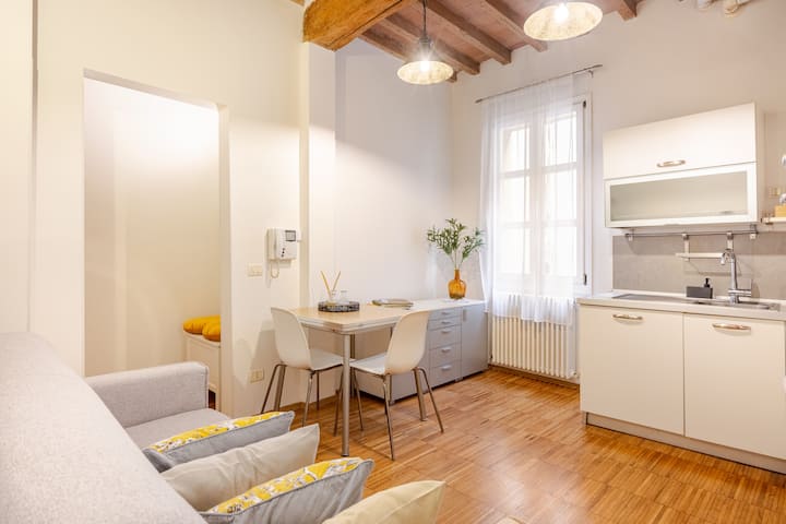 Charming Condo Near Piazza Grande & Francescana - Modena