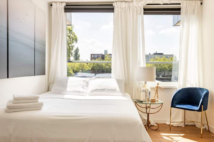 My Apartment On The Water - Amsterdam