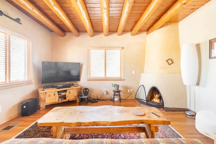 Casa Alegre House - Unique ,Quite Santa Fe Style - Santa Fe, NM
