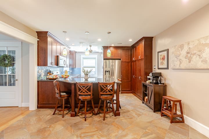 Cozy Family Suite W/breakfast. - Philadelphia, PA