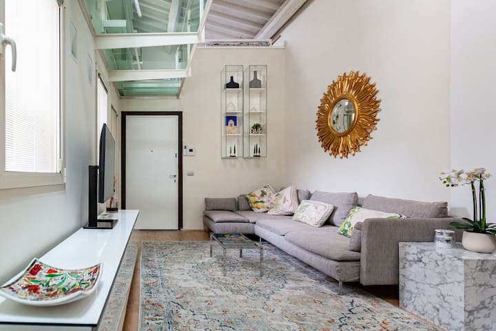 Elegant Apartment In Pitti Area - Florence