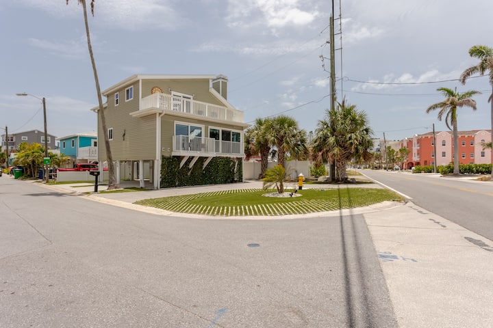 Perfect Beach Vacation Home - 聖彼得海灘