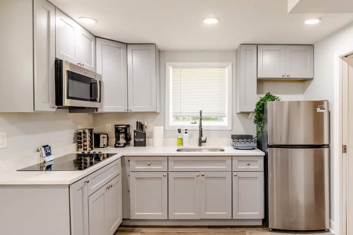 Cedar Level Hideaway Near Silver Spring & Dc - Maryland