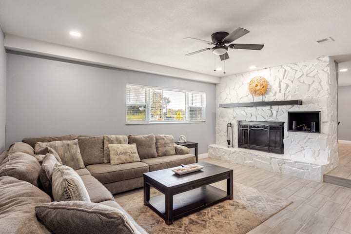 Clearwater Charm 6 Guest Home In Clearwater Fl - Clearwater Beach, FL