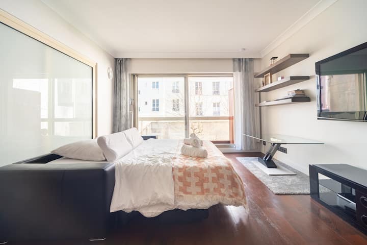 Chambre Champs-élysée - Paris