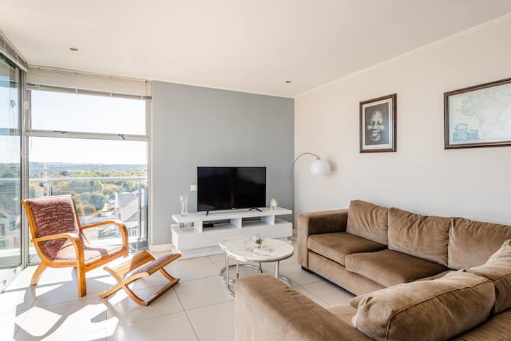 Stunning, Apex Corner Apartment - Johannesburg