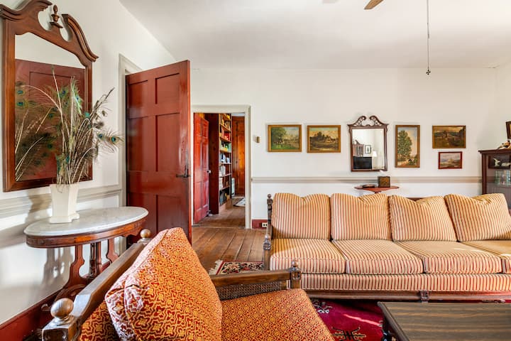 4br Farmhouse - Week/month Stays, Pet Friendly - Ashland, VA