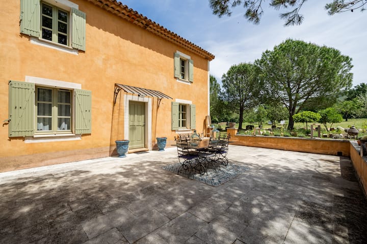 Logement Indépendant Classé Dans Bastide - Luberon