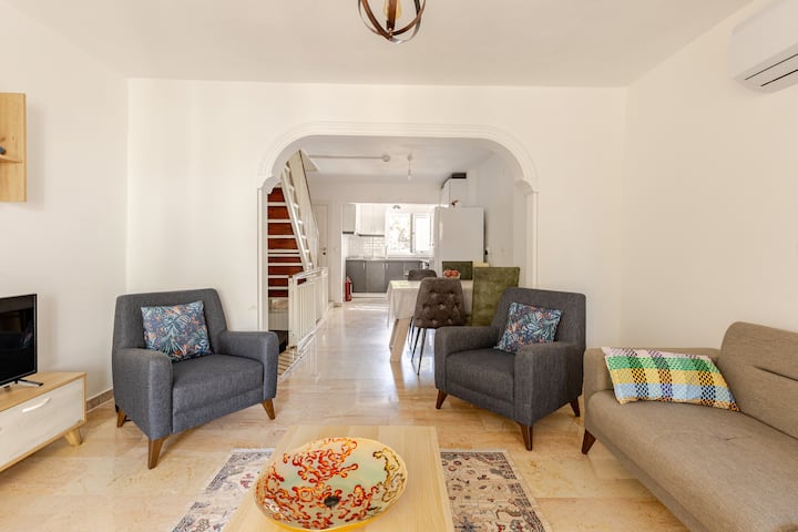 Güneş Villa-lara ( Plaja 5 Dk Yürüme Mesafesinde) - Antalya