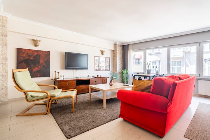 M6 Istiklal - İstanbul