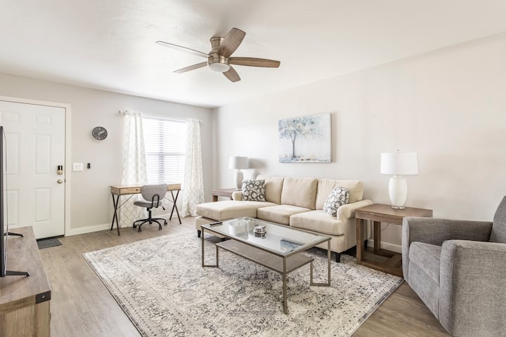 All New Spacious Condo A - Oklahoma City, OK