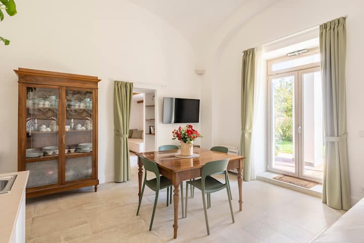 Elegante Appartamento Con Giardino Privato - Sant'Agnello