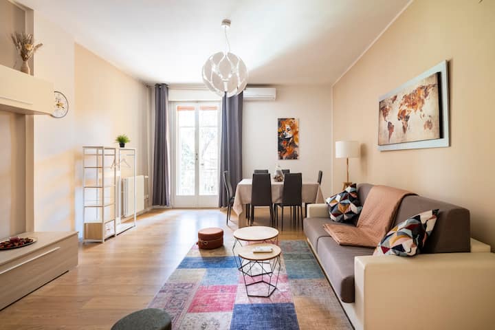 Appartamento In Centro A Bologna - Bologna