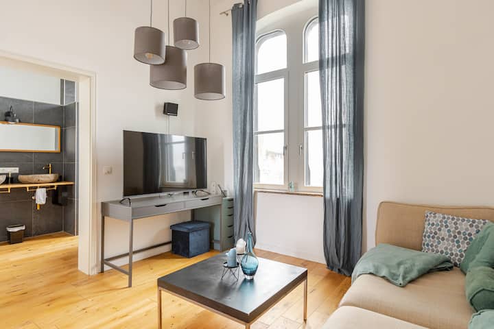 Spacious 110 M² Apartment For Groups - Andernach