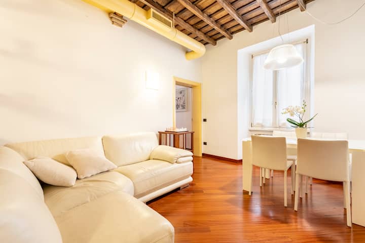 Casa Orange - Trevi Fountain - Roma