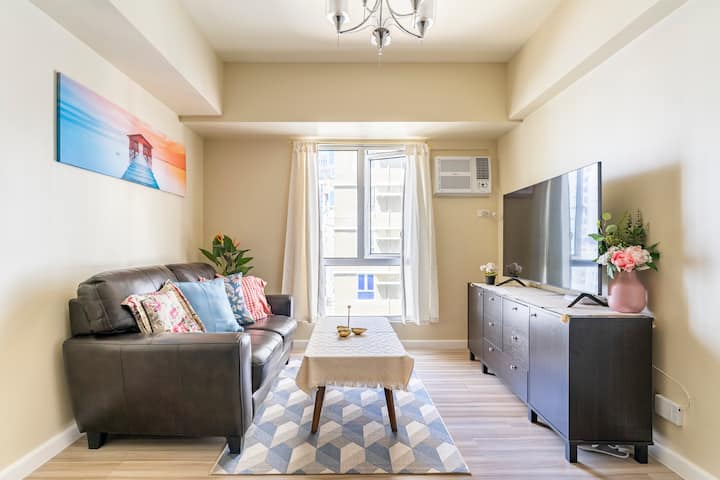 Brand New Stylish Condo Unit In Cebu It Park - Cebu