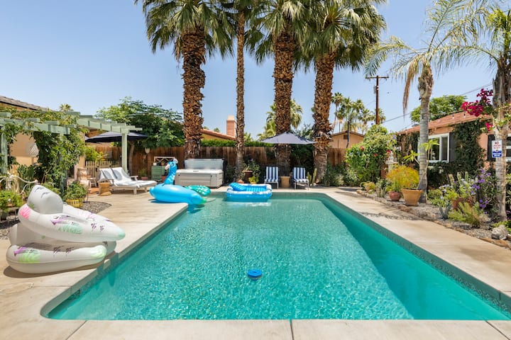 Pool Room @Jeffrey's 420 Shiloh Lgbta Pet Friendly - パーム・スプリングス, CA