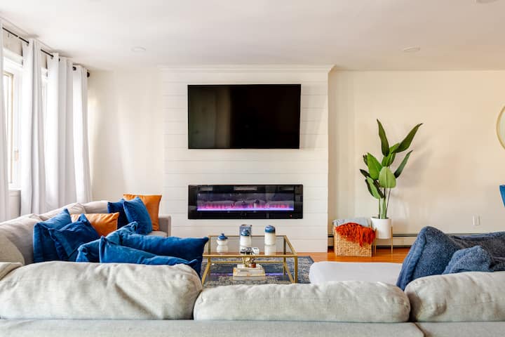 New Stylish Hideaway! - Brooklyn, NY