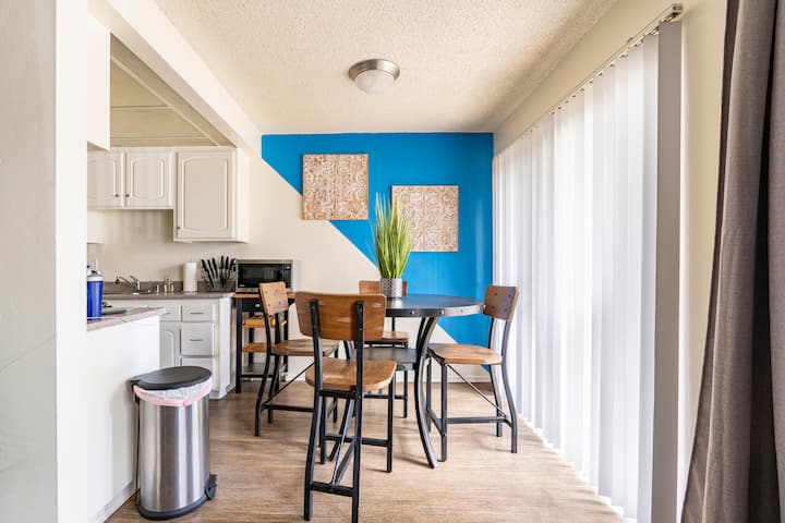 Near Fsac/clu/proactive Sports/fast Wifi For Wfh - Thousand Oaks, CA