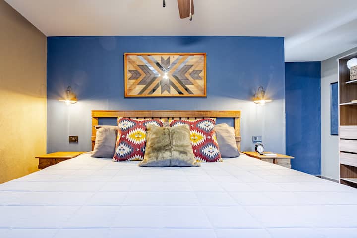 Cozy King Bed At Historical Center! - Aguascalientes