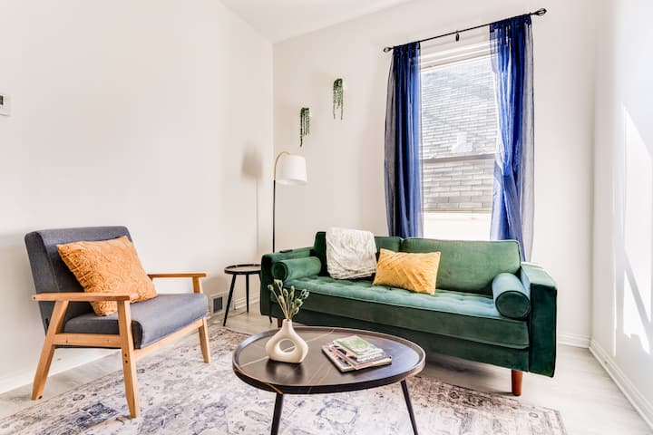 Stylish 2br Loft In Heart Of Saint Paul - Saint Paul, MN