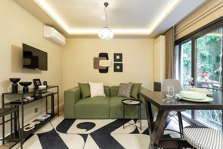 Dom - New Residence 1+1  Taksim Elevator + A/c - Istanbul