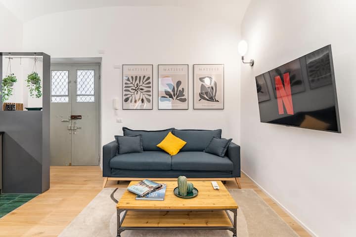 Cozy Trastevere Loft · Balcony · High Ceilings - Rome